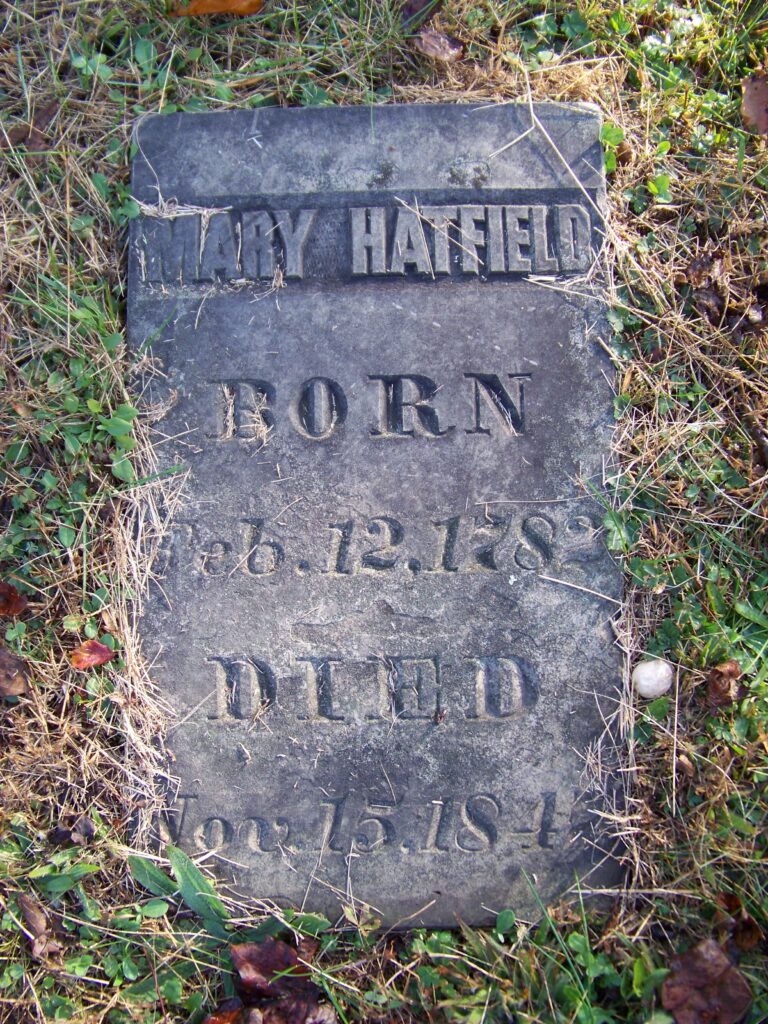 Hatfield Family tombstones 026 - The Heritage Lady